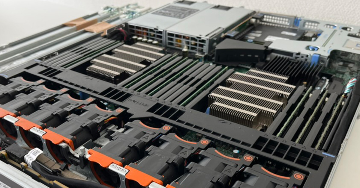 Dedikerad Server med dubbla Intel Xeon vs. single AMD EPYC: Vilken är ...